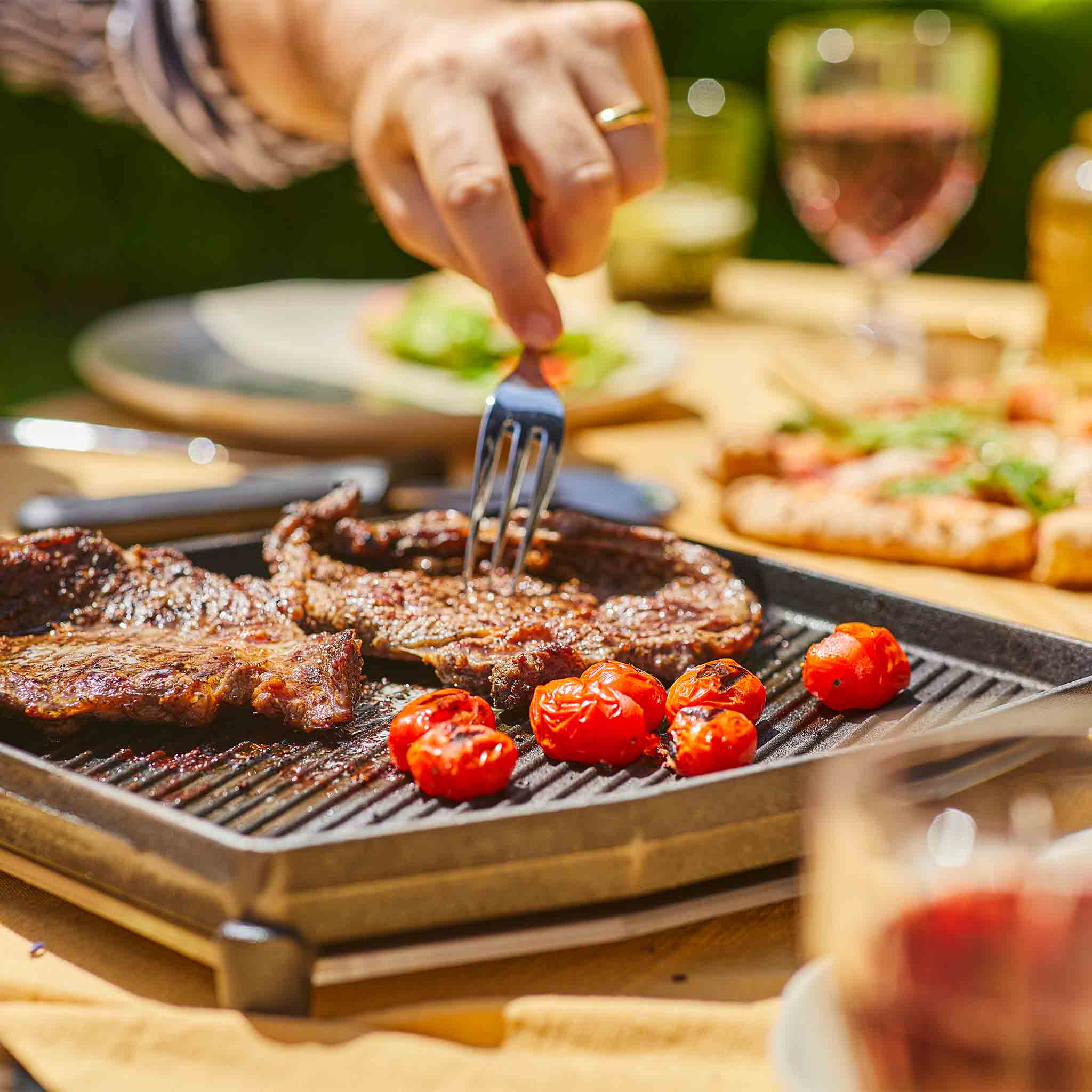 Ooni Karu 2 Pro | Multi-Fuel Pizza Oven — Ooni USA